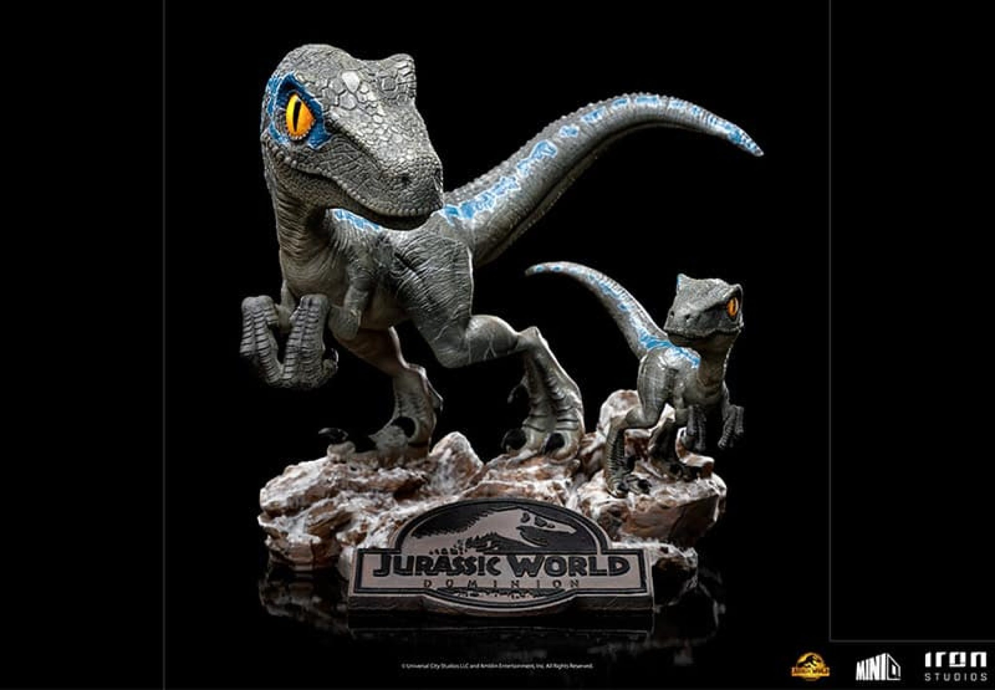 Jurassic World: Dominion - Blue & Beta Minico Figur von Iron Studios ...